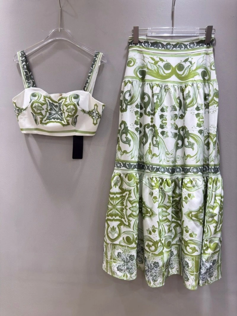 Inexpensive Versace Dress Suits