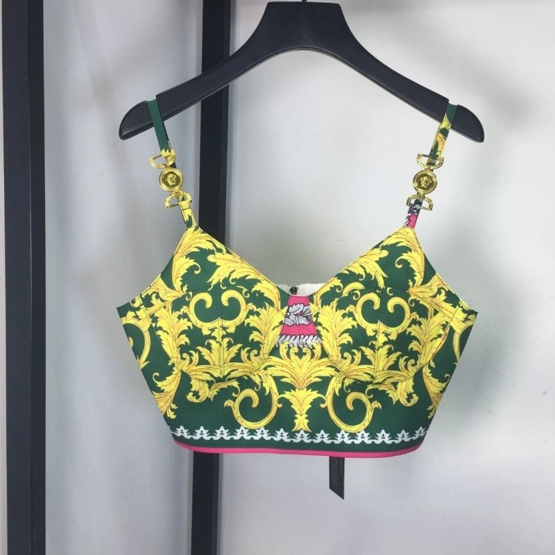 Low-cost Versace Dress Suits