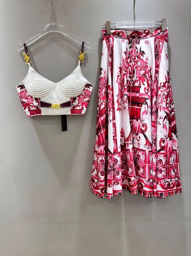 High fidelity Versace Dress Suits