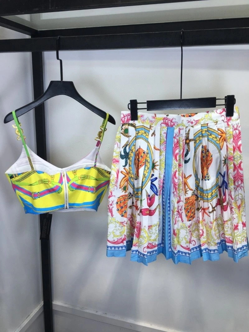 Top match Versace Dress Suits