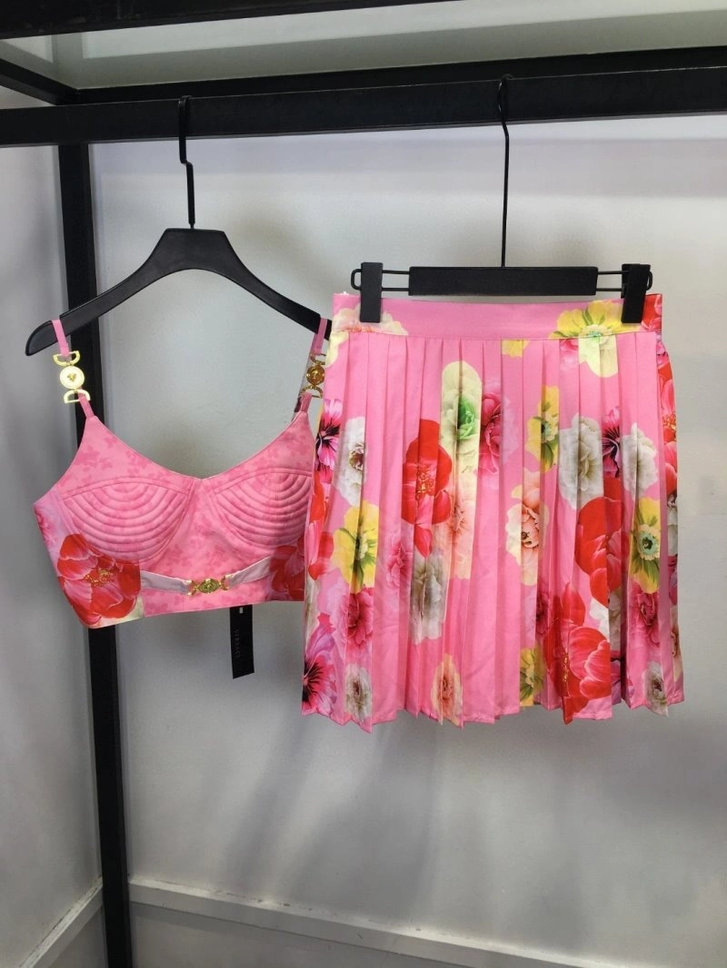 Exact replica Versace Dress Suits