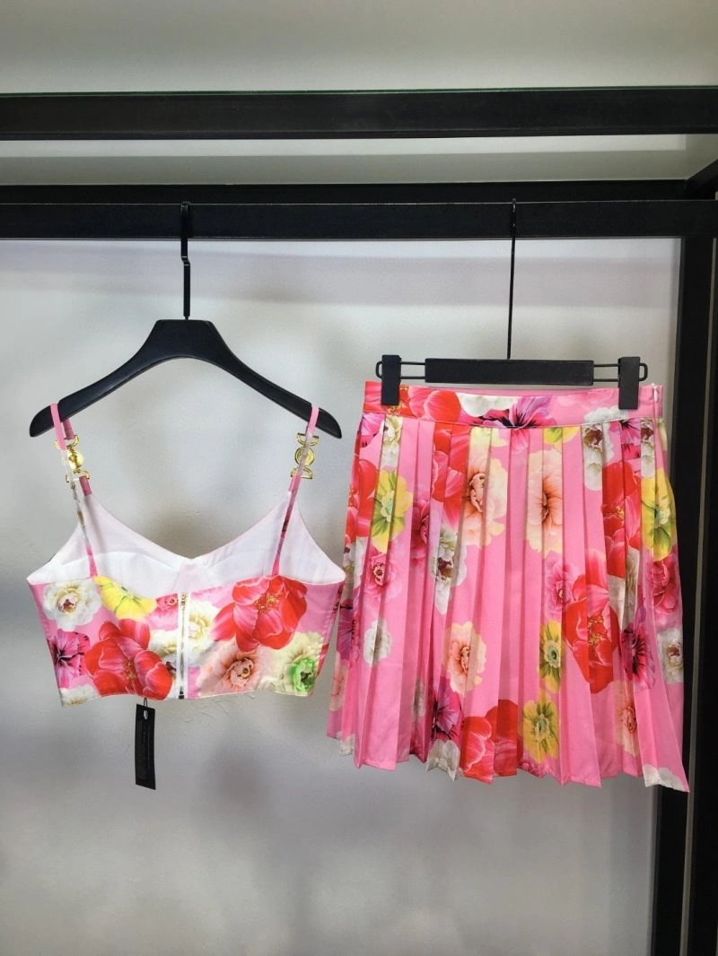 Exact replica Versace Dress Suits