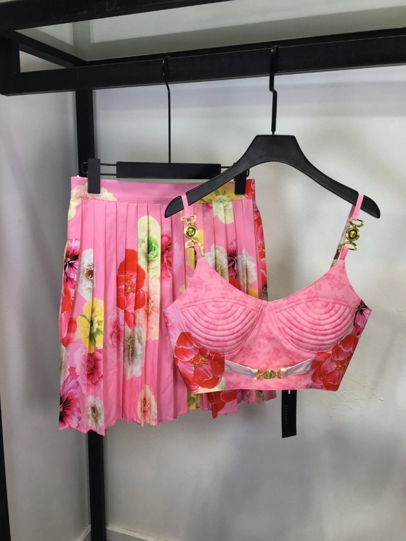 Exact replica Versace Dress Suits