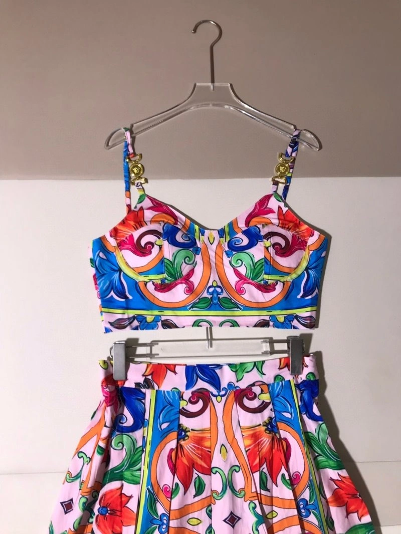 Top mirror Versace Dress Suits