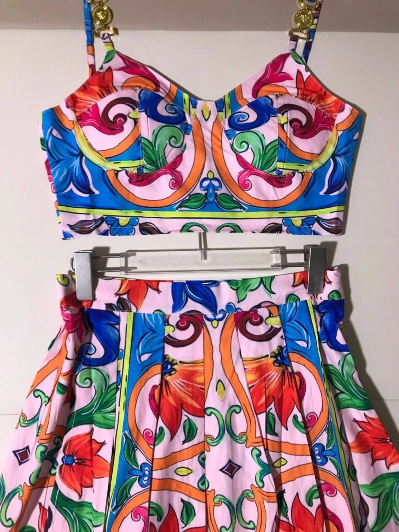 Top mirror Versace Dress Suits