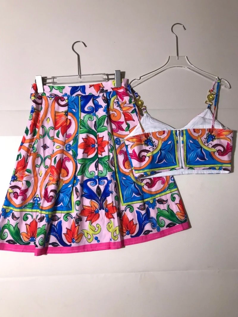 Top mirror Versace Dress Suits