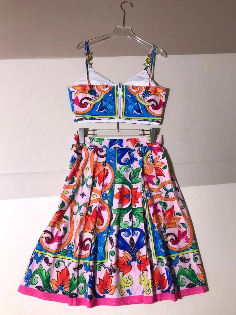 Top mirror Versace Dress Suits