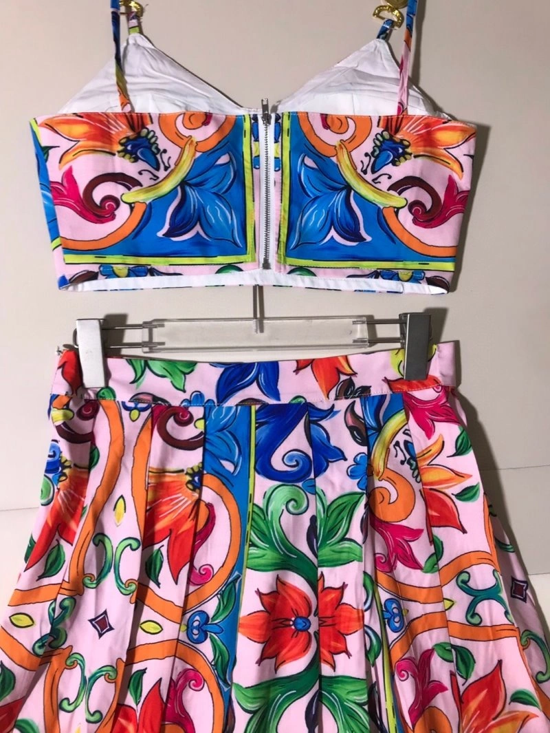 Top mirror Versace Dress Suits