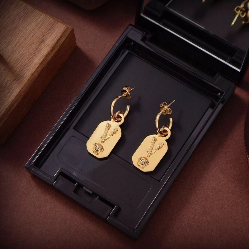 Accurate model Versace Earrings