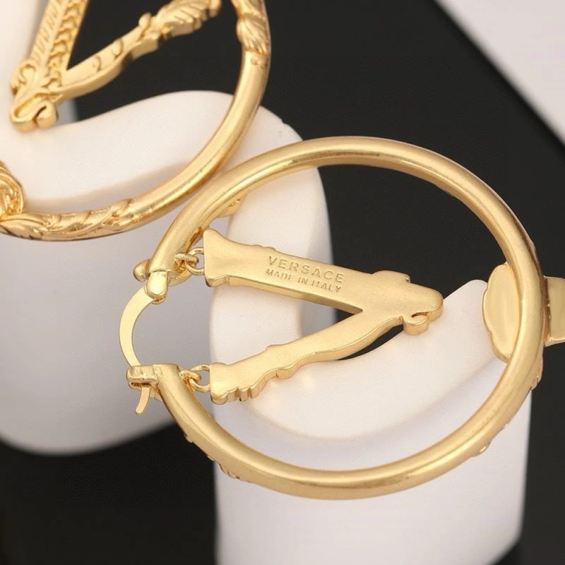 Accurate model Versace Earrings