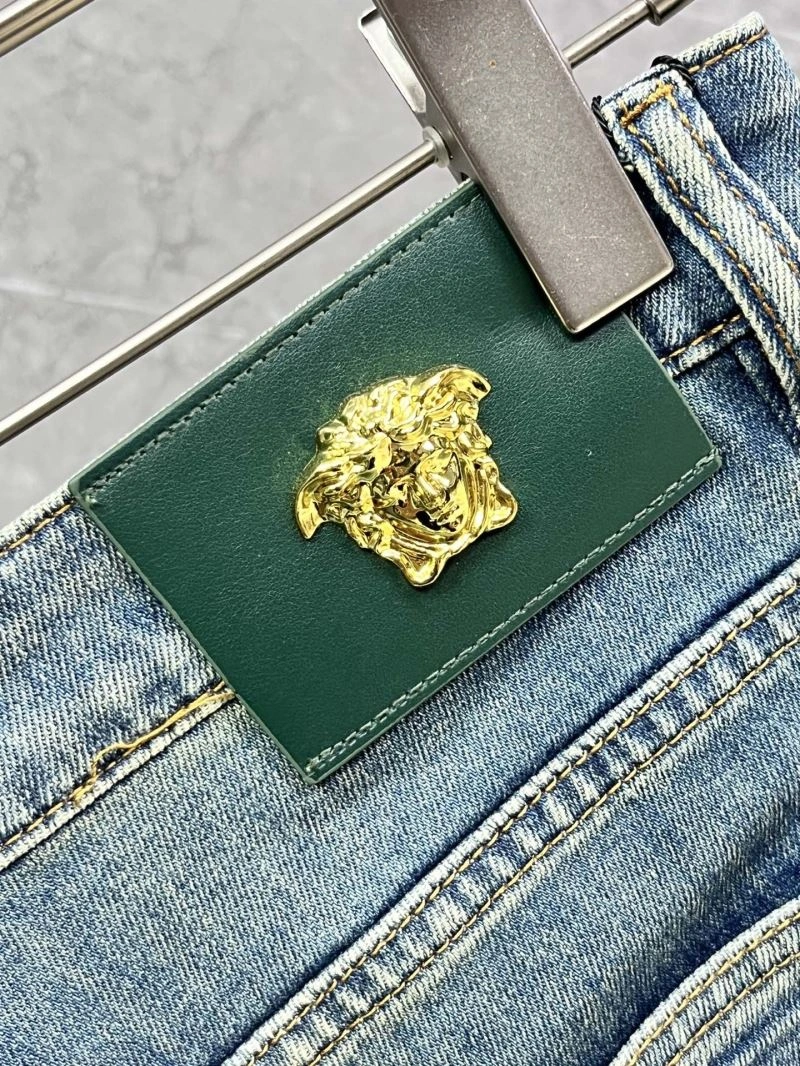 Precise copy Versace Jeans