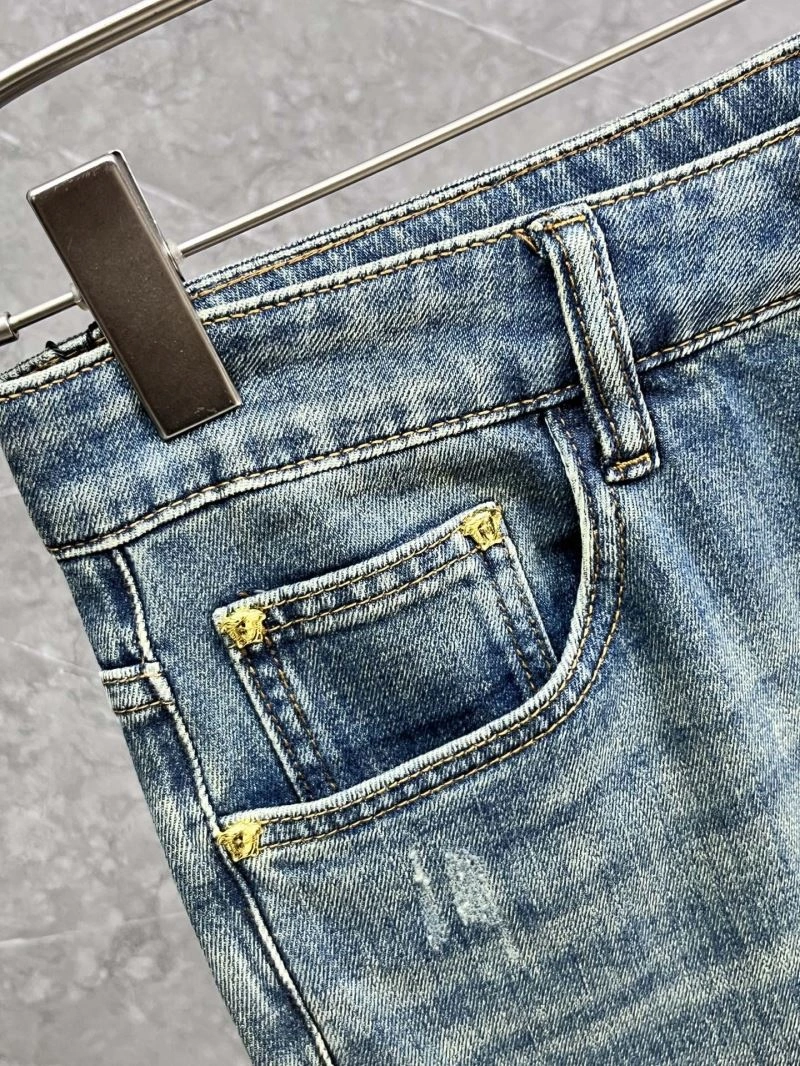 Precise copy Versace Jeans