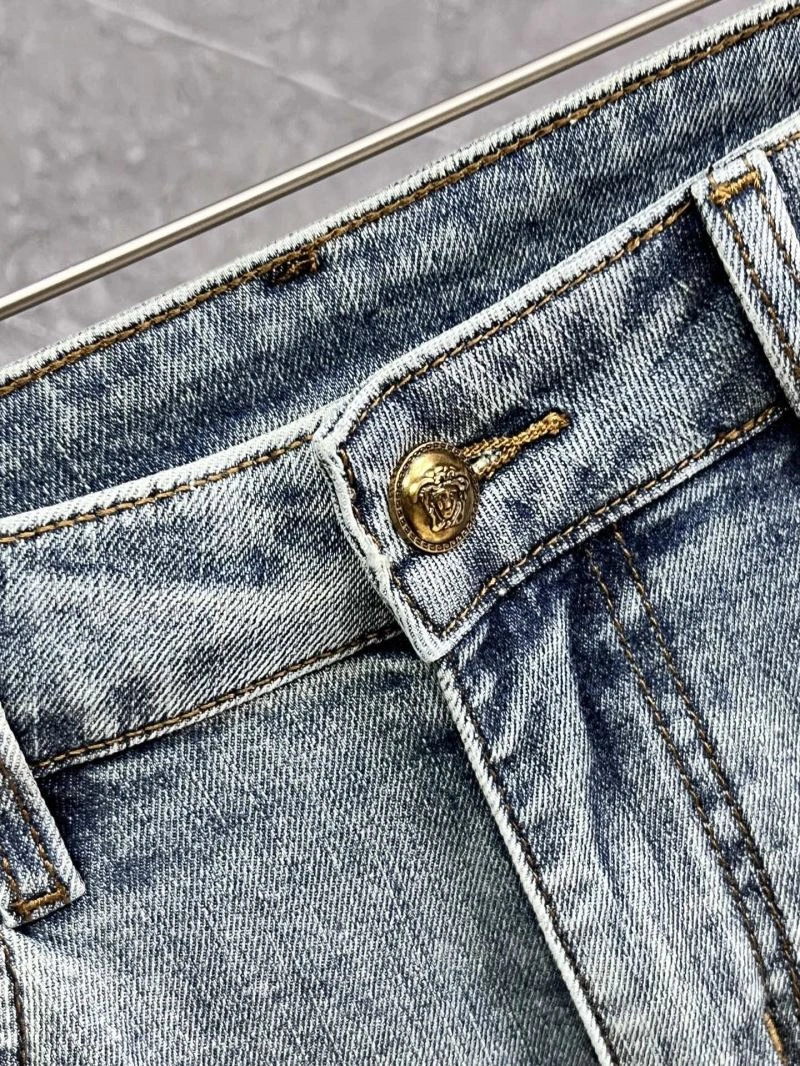Top match Versace Jeans