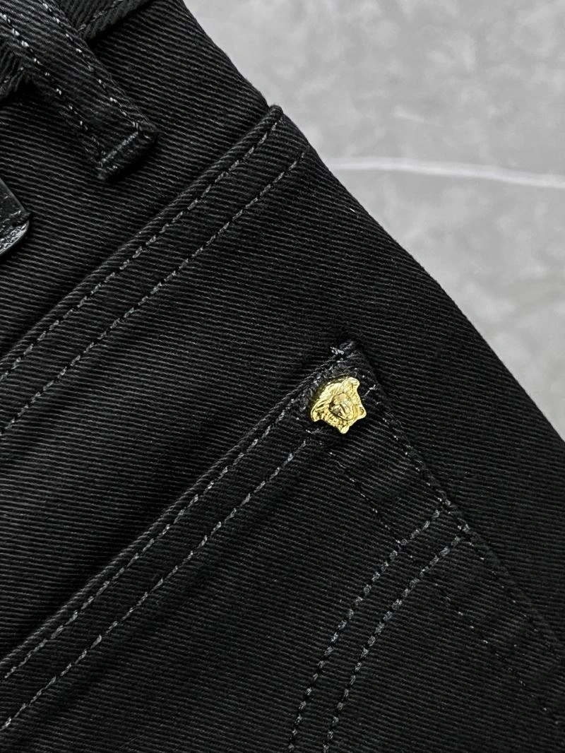 High fidelity Versace Jeans
