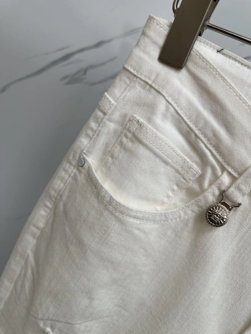 High fidelity Versace Jeans