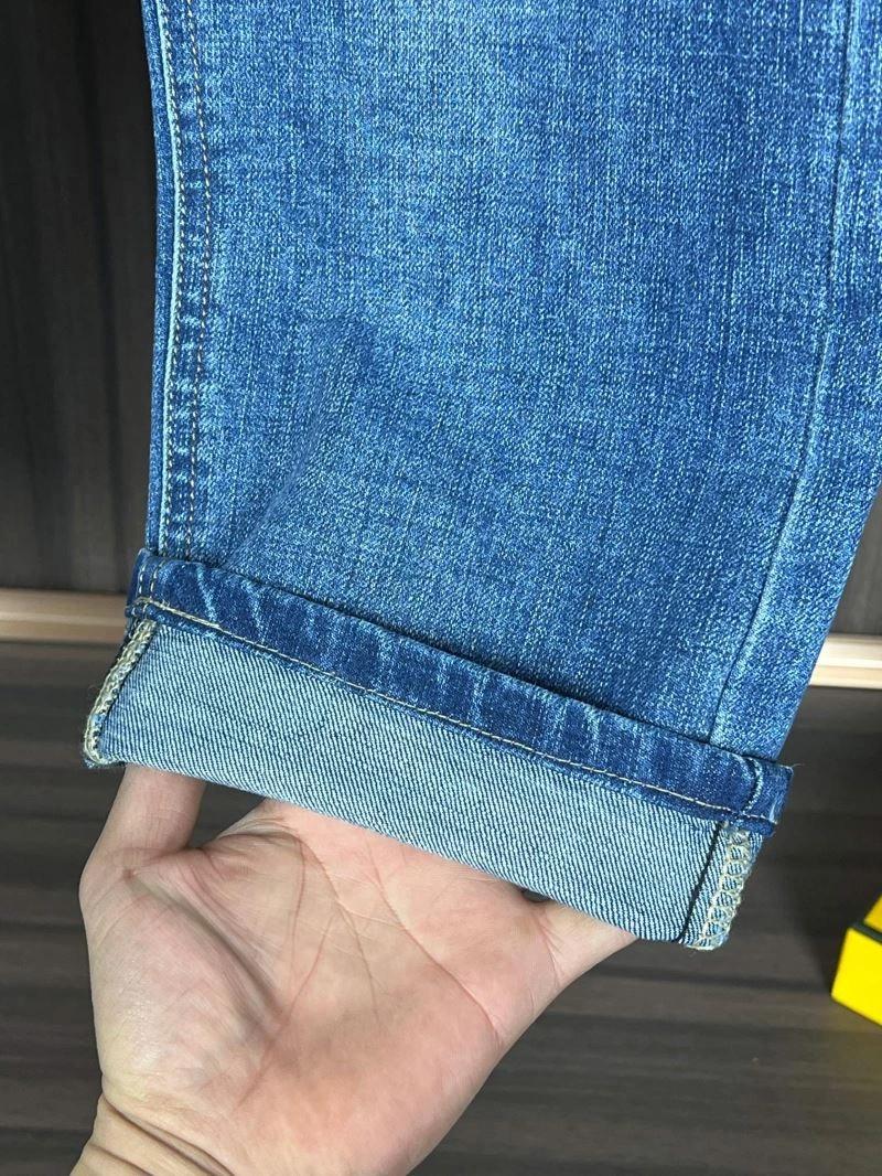 Legit Versace Jeans