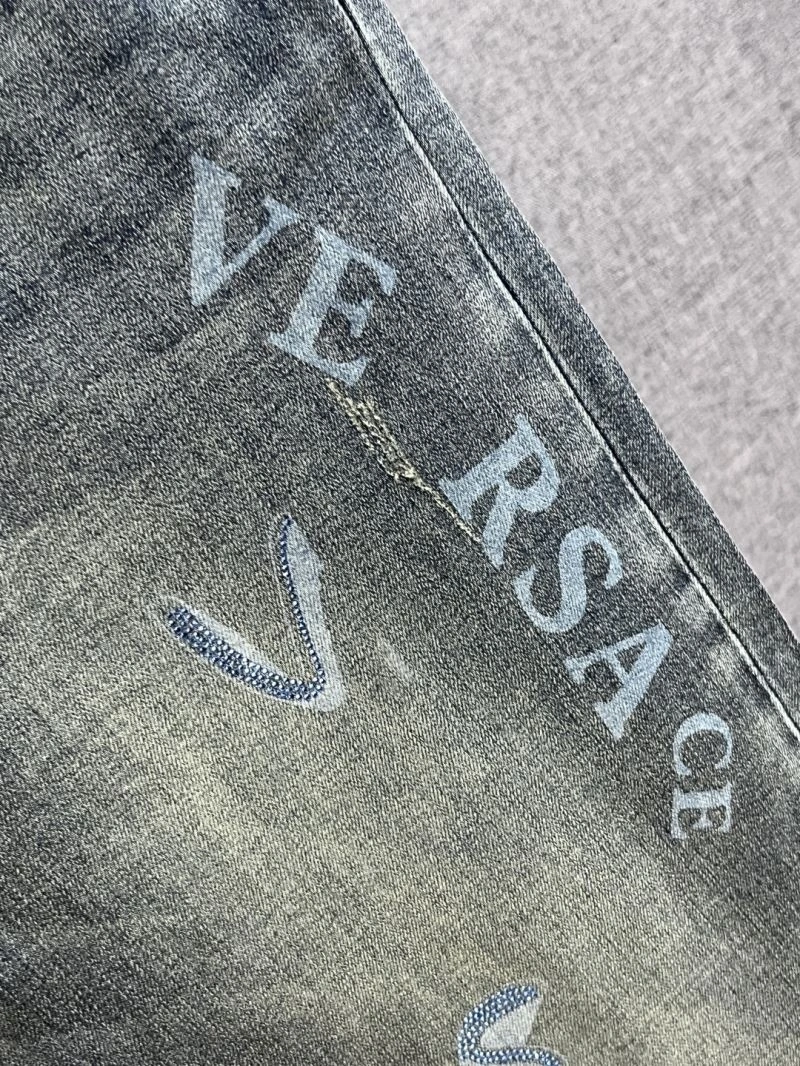 Cut-rate Versace Jeans