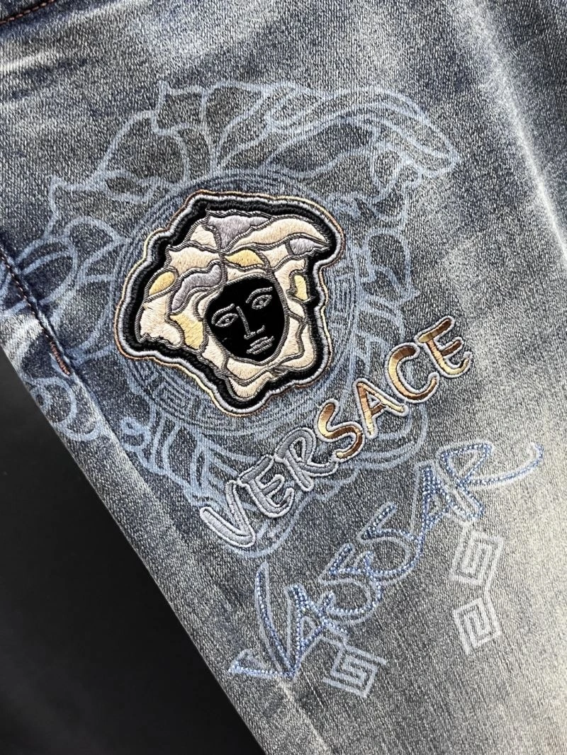 Cut-rate Versace Jeans