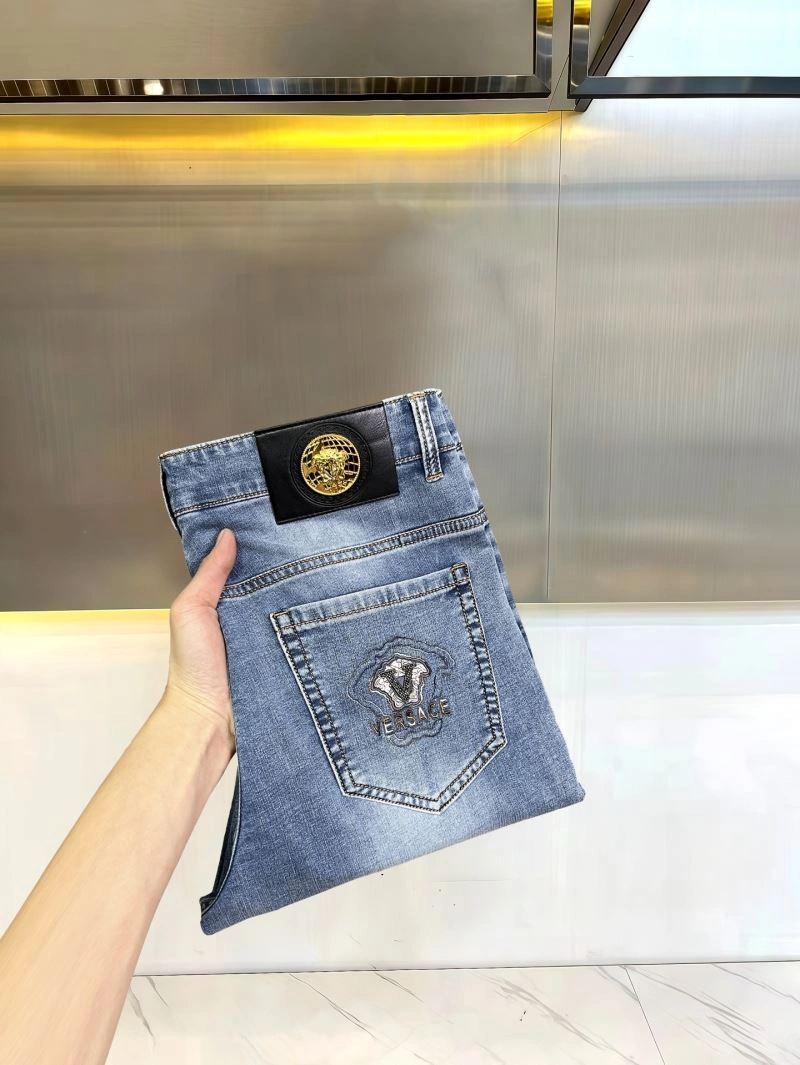 Bargain Versace Jeans