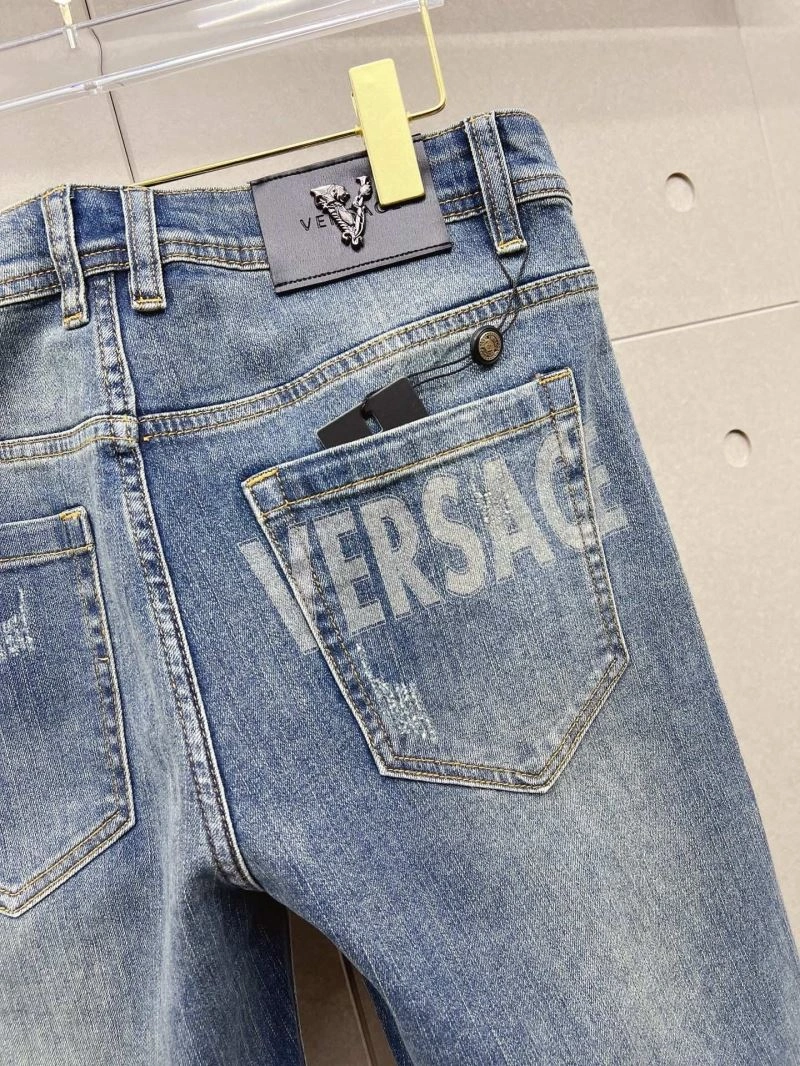 Inexpensive Versace Jeans