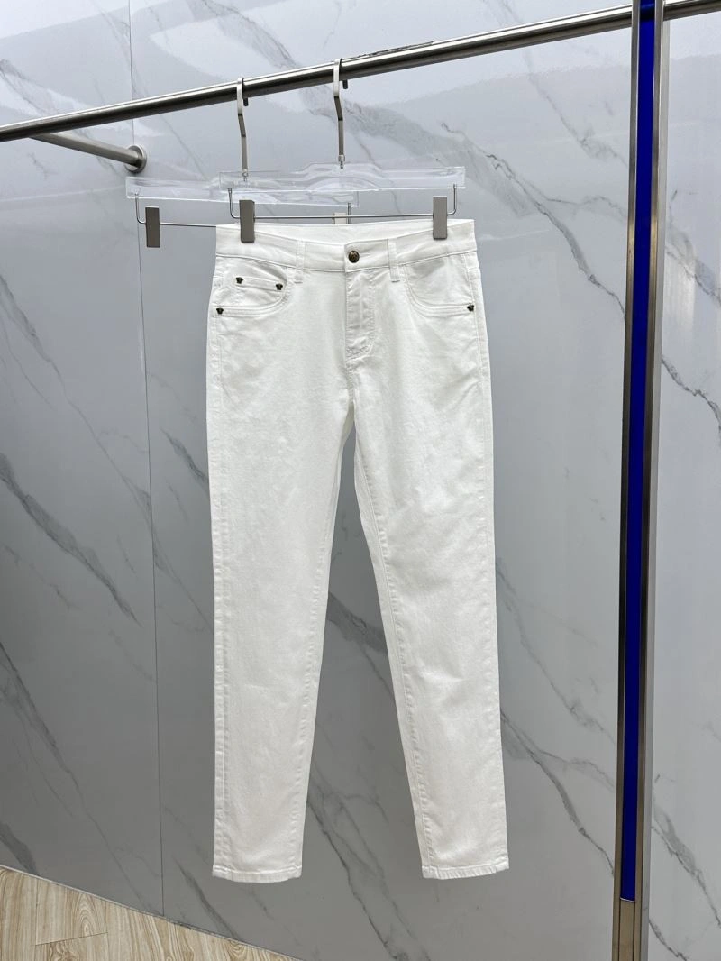 Discounted Versace Jeans