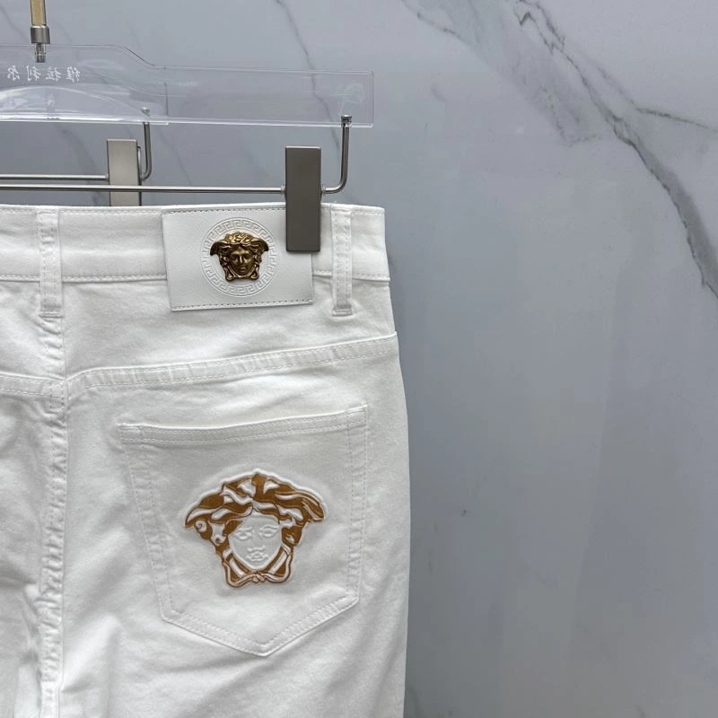 Discounted Versace Jeans