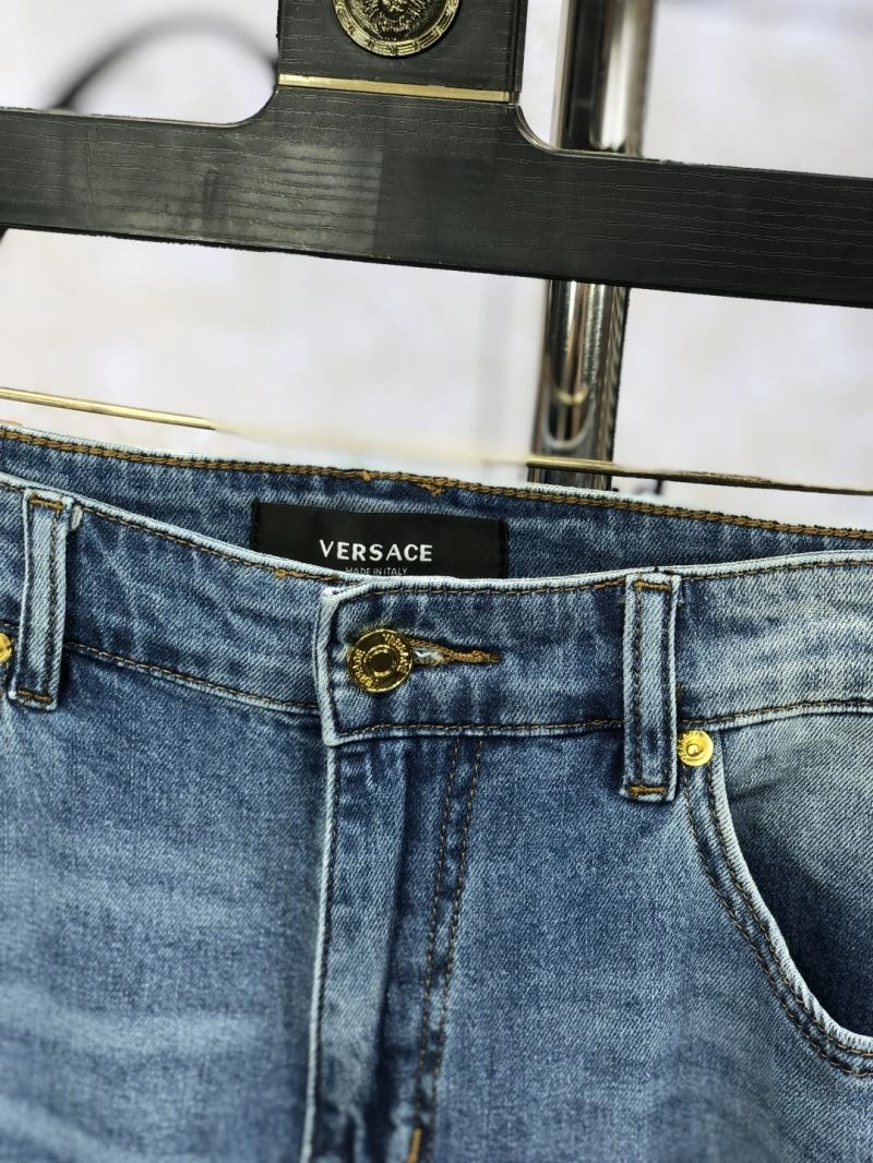 Precise copy Versace Jeans