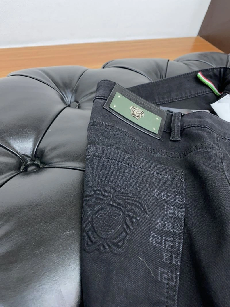 Precise copy Versace Jeans