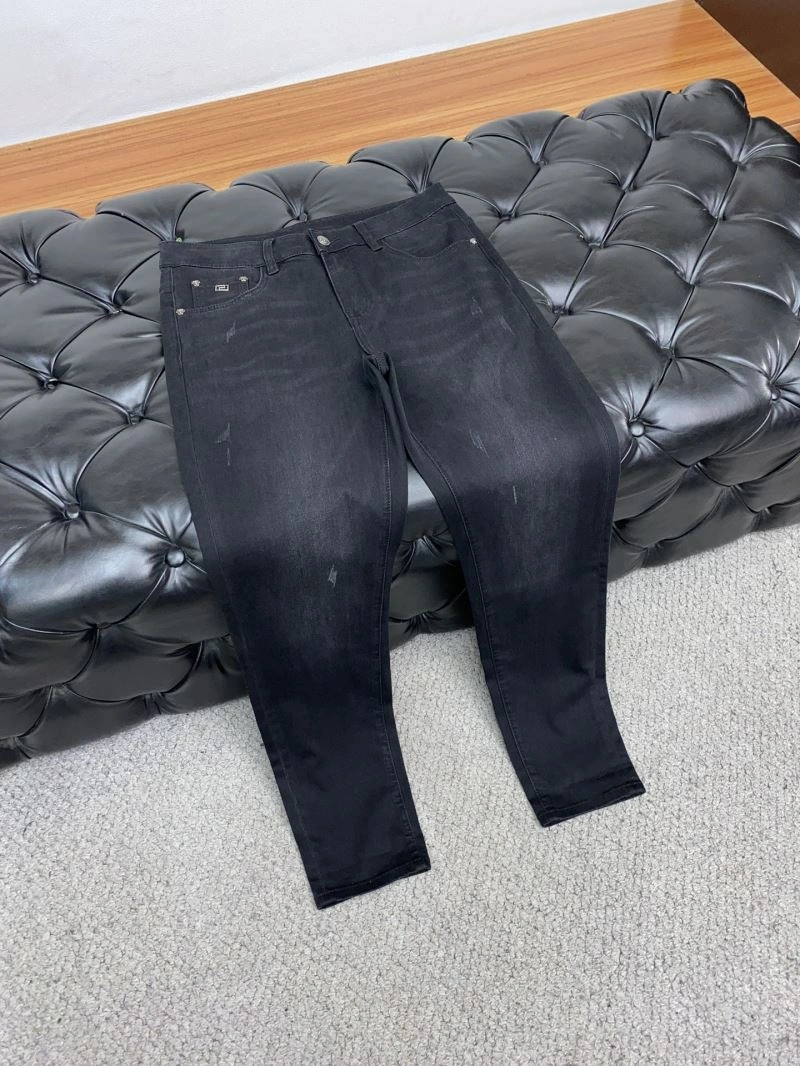 Precise copy Versace Jeans