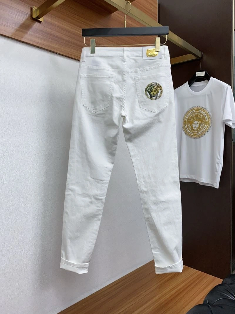 Exact replica Versace Jeans