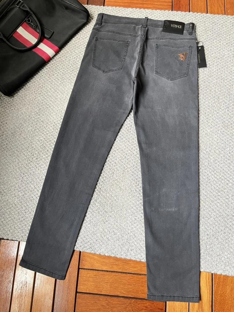 Legit Versace Jeans