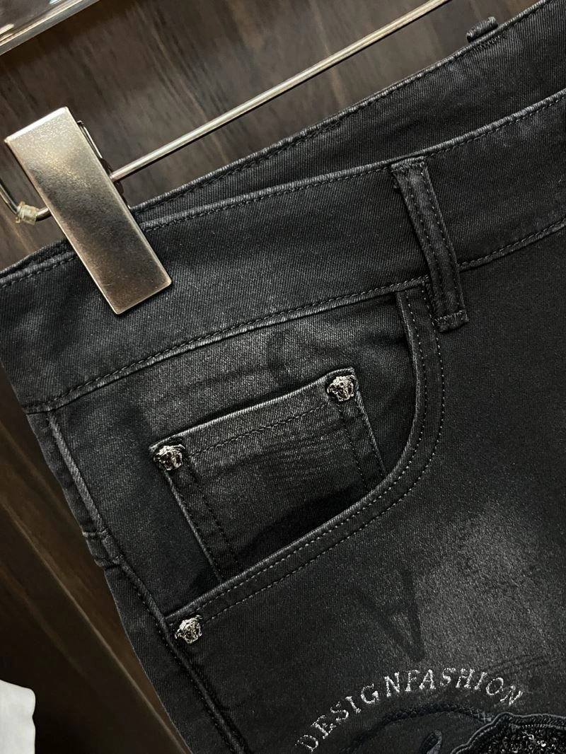 Legit Versace Jeans