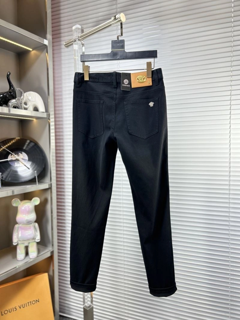 Inexpensive Versace Jeans