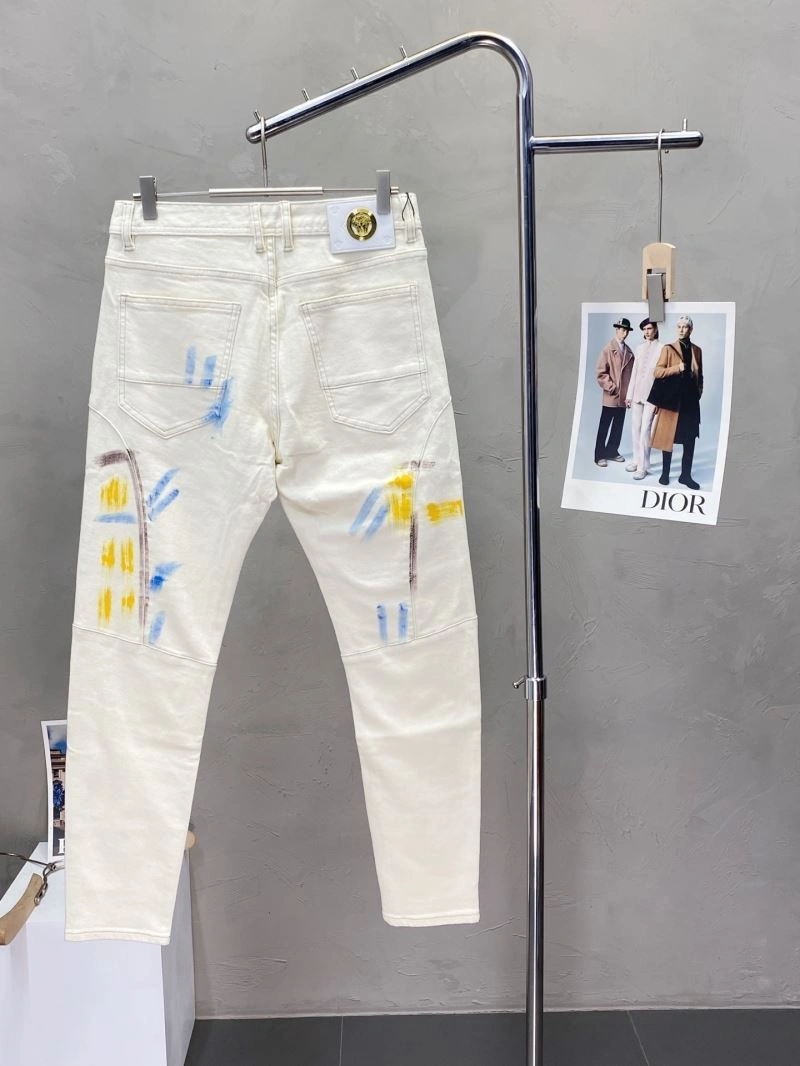 High fidelity Versace Jeans