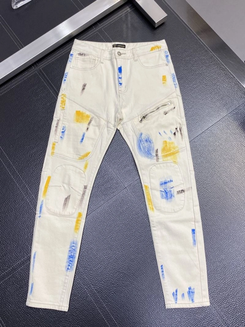 High fidelity Versace Jeans