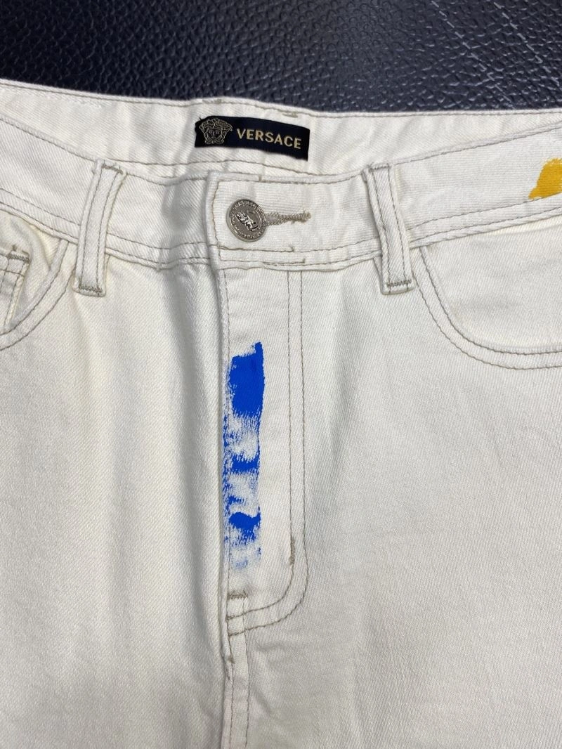 High fidelity Versace Jeans