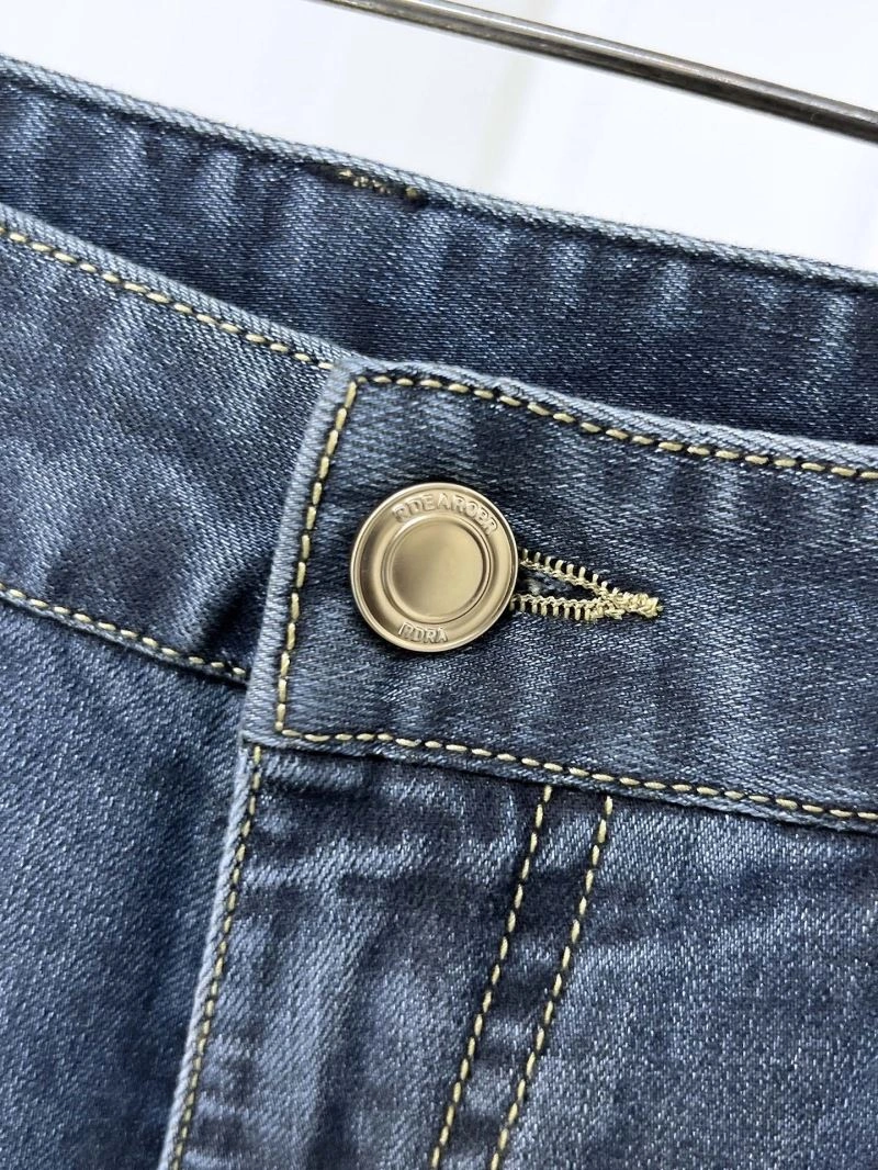Precise copy Versace Jeans
