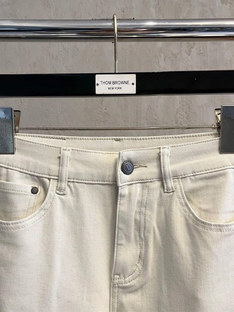 High fidelity Versace Jeans