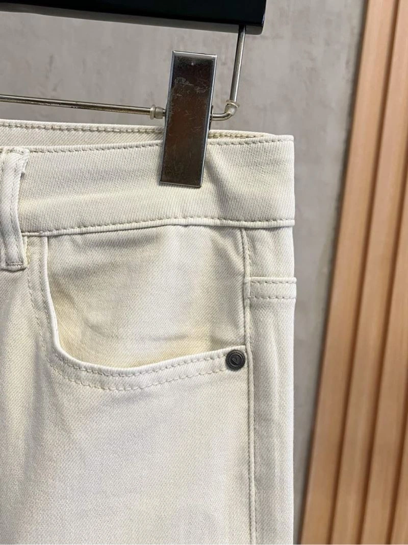 High fidelity Versace Jeans