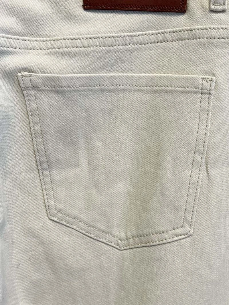 High fidelity Versace Jeans