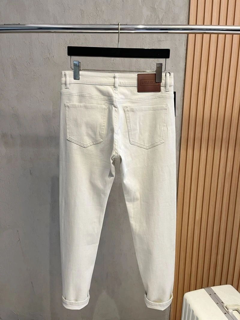 High fidelity Versace Jeans