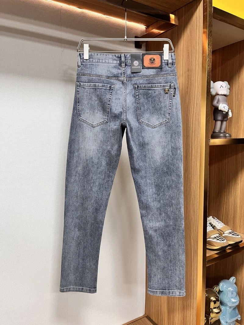 Inexpensive Versace Jeans