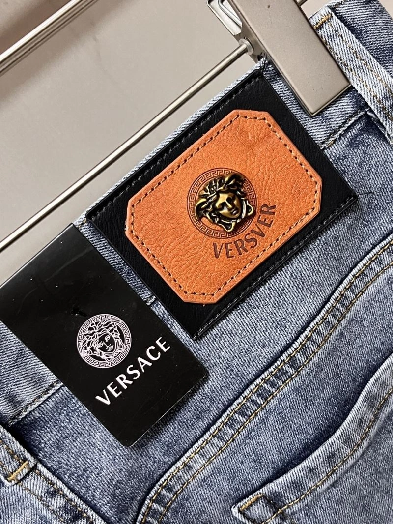 Inexpensive Versace Jeans