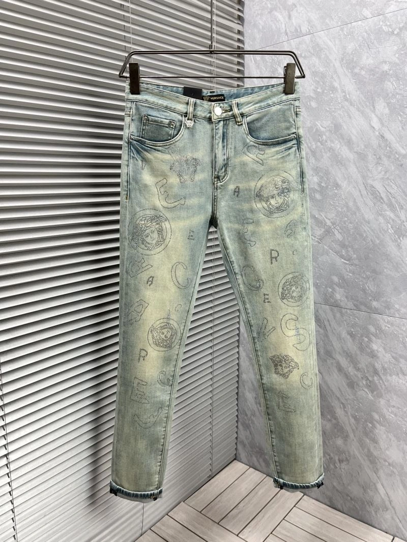 Inexpensive Versace Jeans