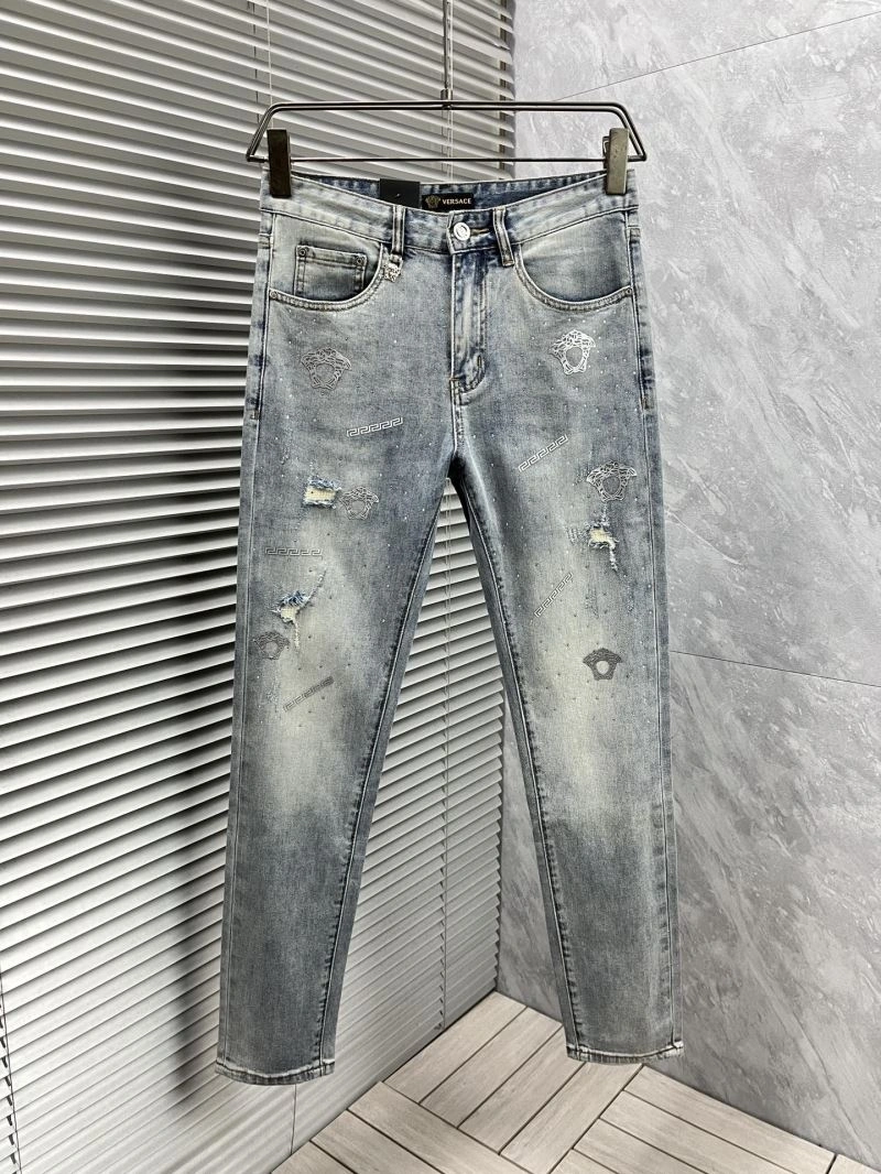 Legit Versace Jeans