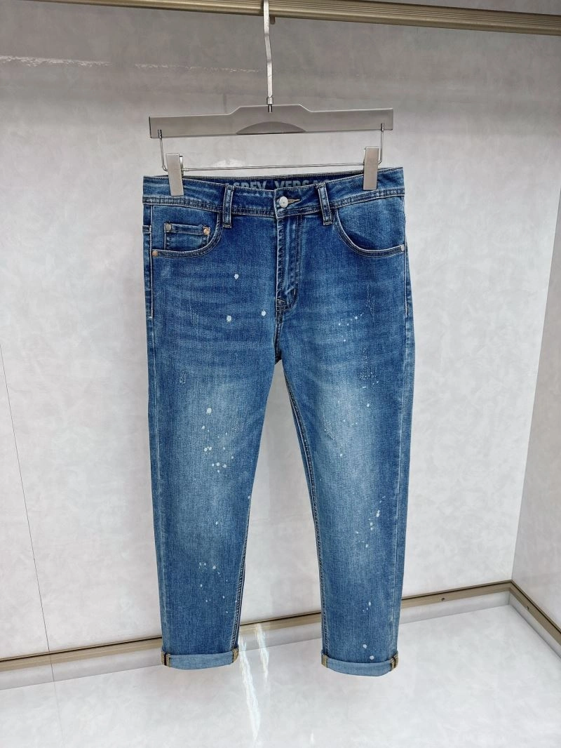 Top match Versace Jeans