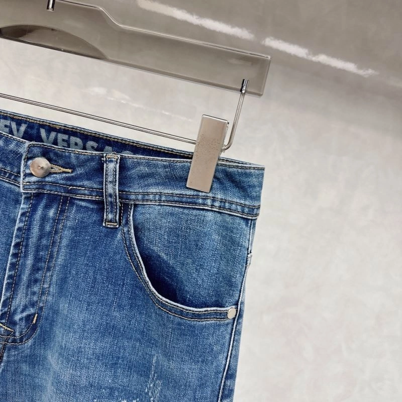 Top match Versace Jeans