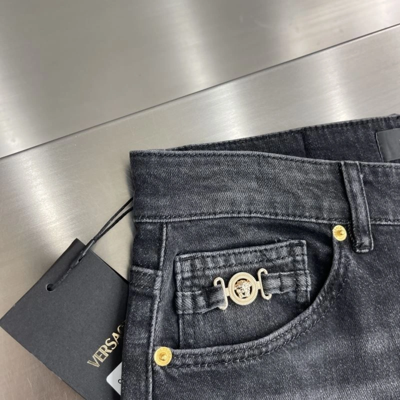 Precise copy Versace Jeans