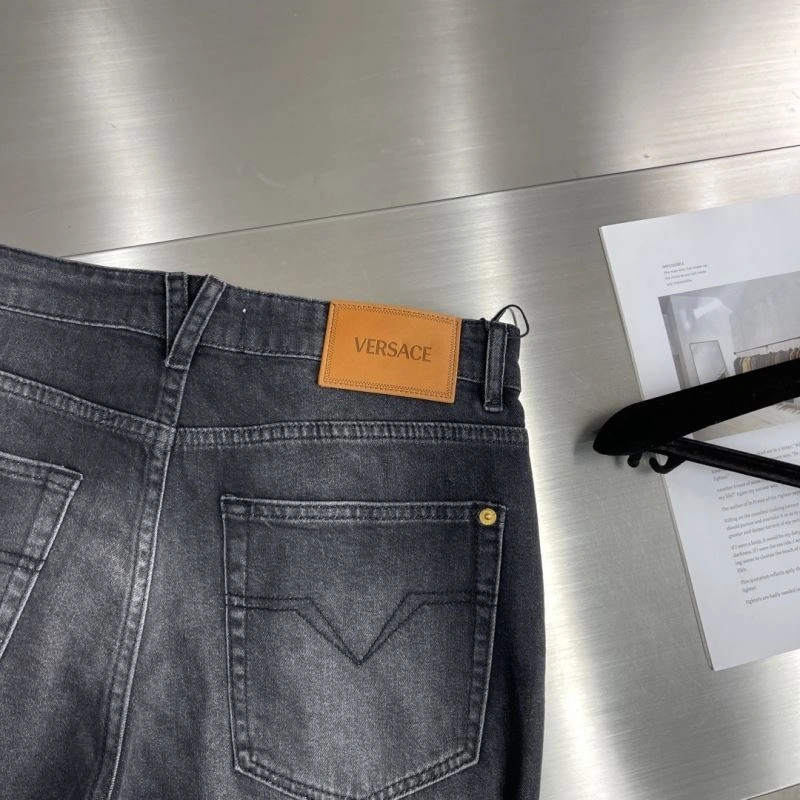 Precise copy Versace Jeans