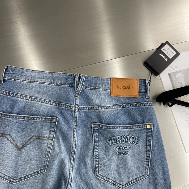 Exact replica Versace Jeans